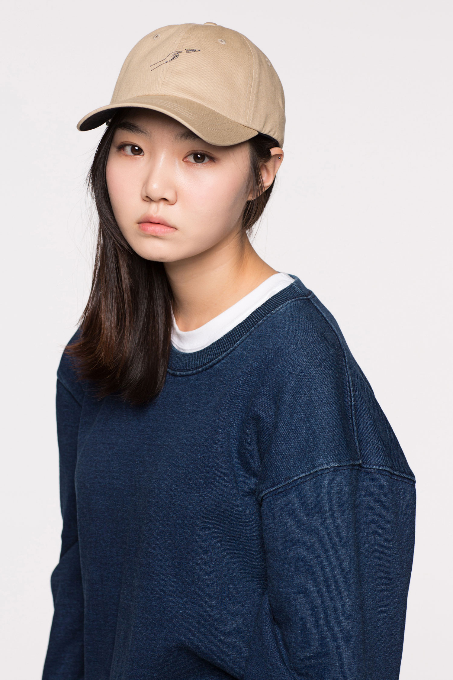 언더컨트롤(UNDERCONTROL) 2016 A/W LOOKBOOK | GVG 스토어. 전 세계직배송.